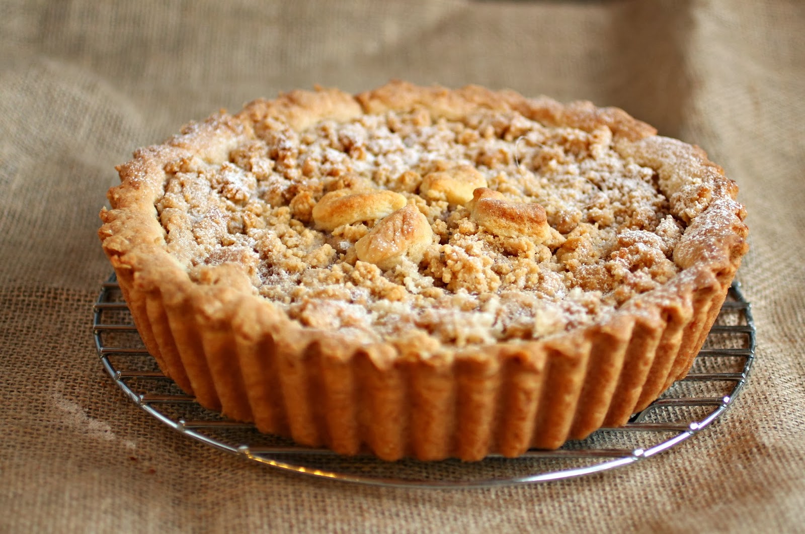 Hungry Couple: Deep Dish Dutch Apple Pie with Peanut Butter Streusel