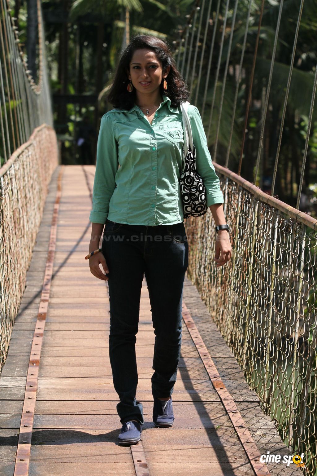 Indu Thampi Malayalam Actress Photos StillsHotstillsupdateHotstillsupdate