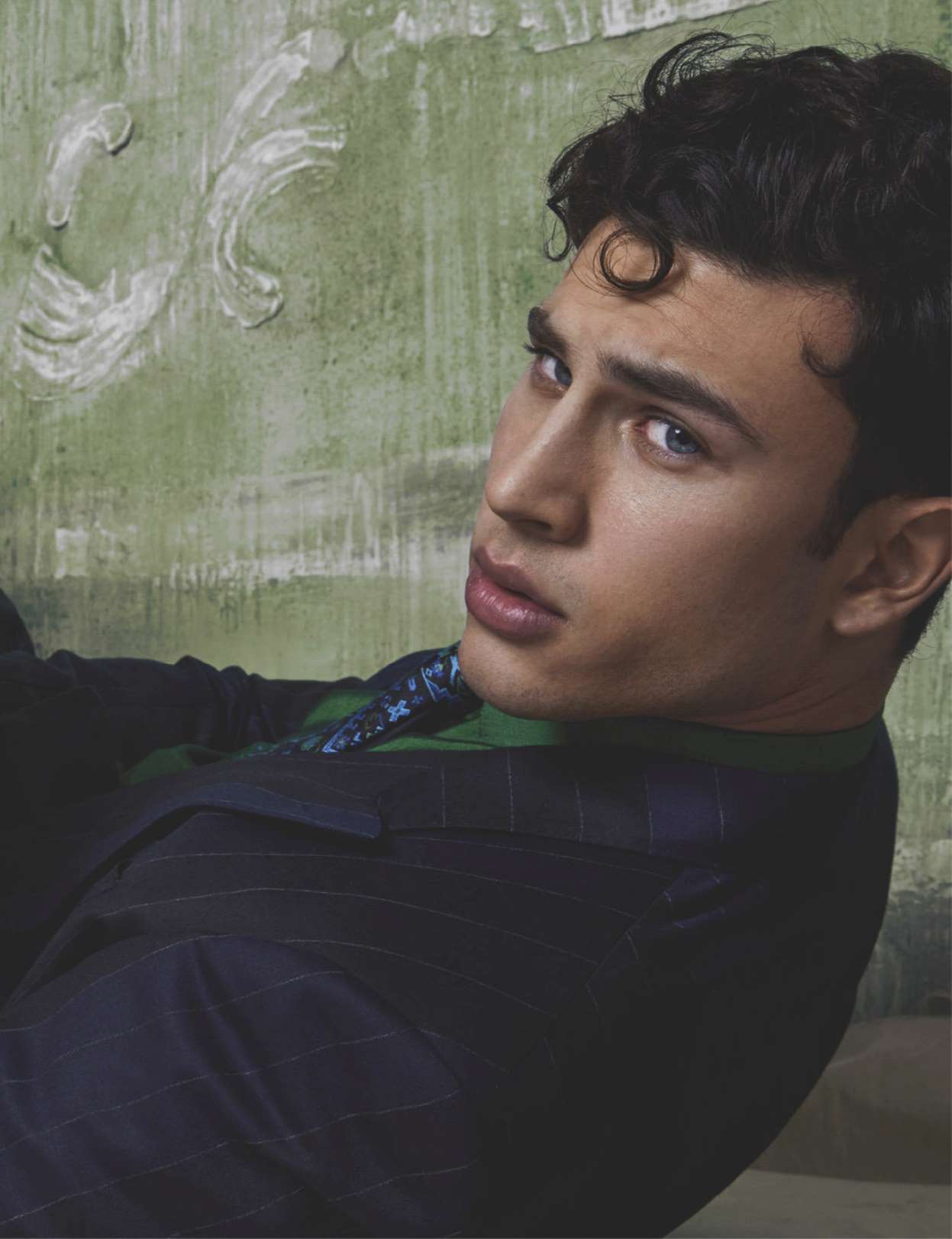 Mattia Narducci luce la elegancia contemporánea de la temporada para GQ ...