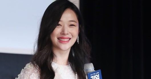 Sulli opts out from giving individual interviews for her movie 'Real'
