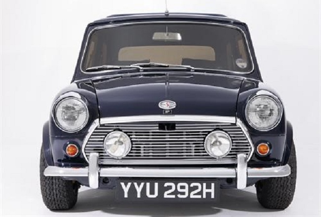 The Mini Classic - greatest British car of all time? | Carsfresh