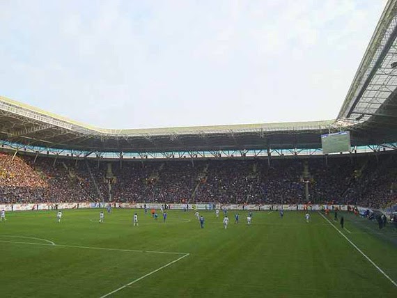 sportcampina: Dnipropetrovsk (Ucraina) – „Dnipro Arena”