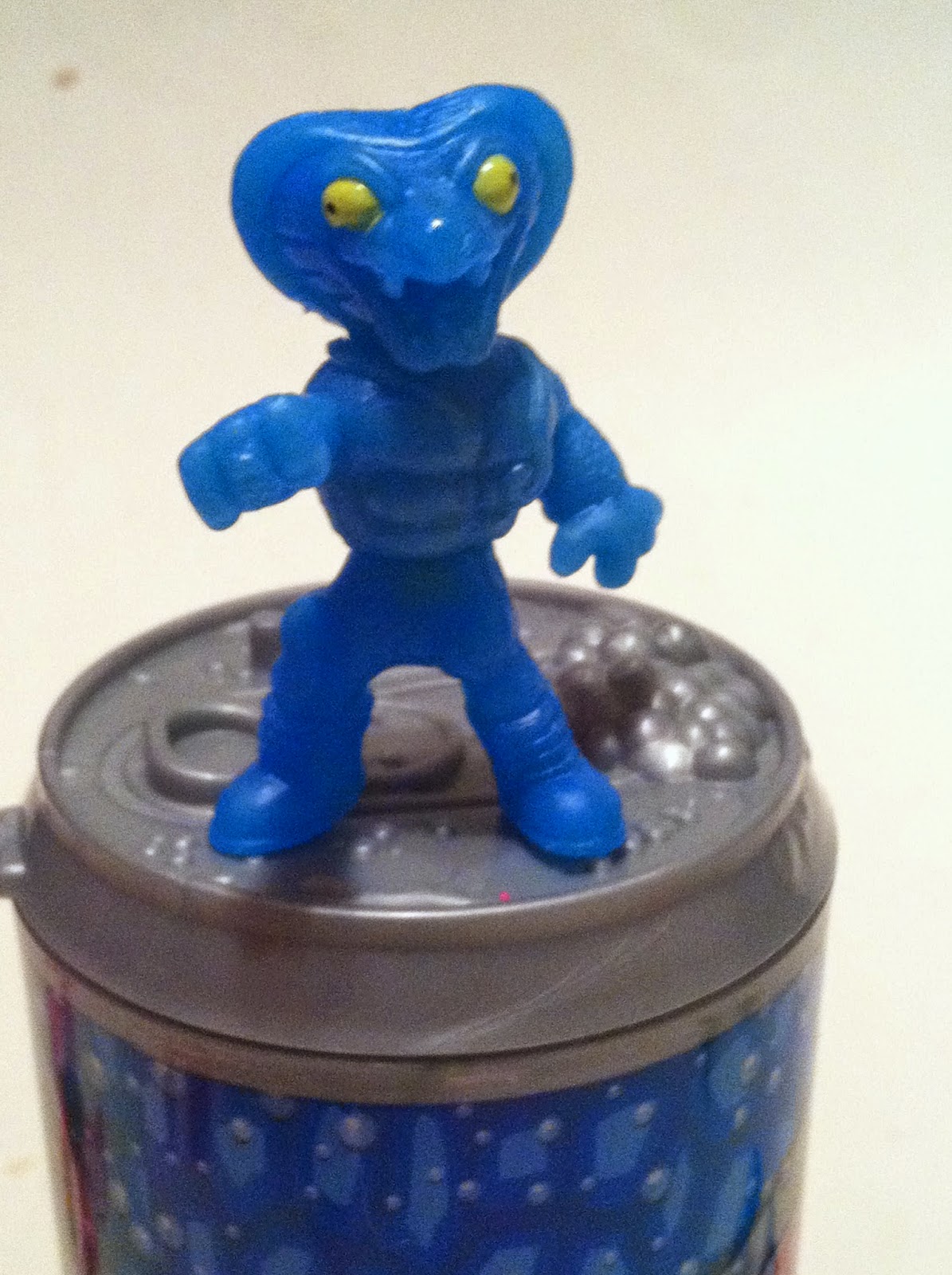 That Figures: REVIEW: Mutant Mania Round 1 8-Figure Pack