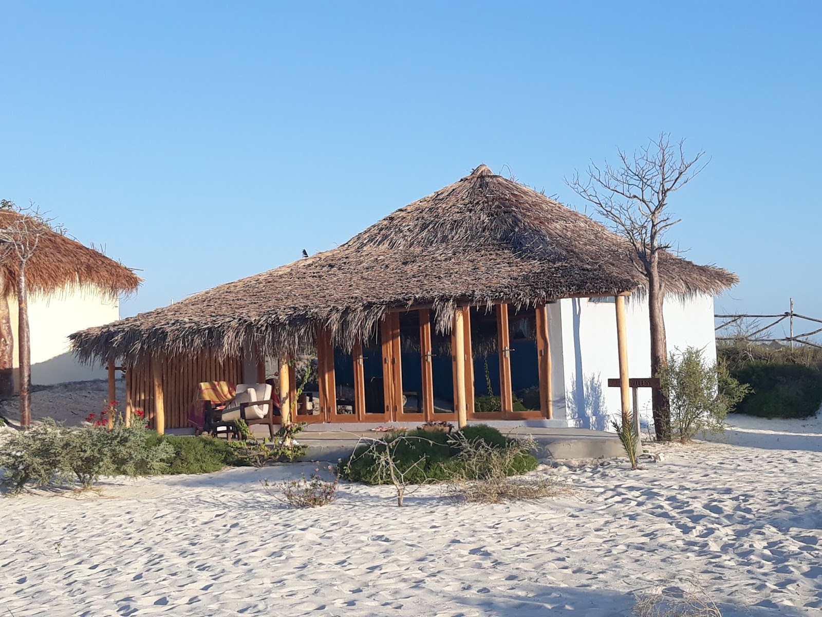 UN VRAI PARADIS, AMBATOMILO, MADAGASCAR