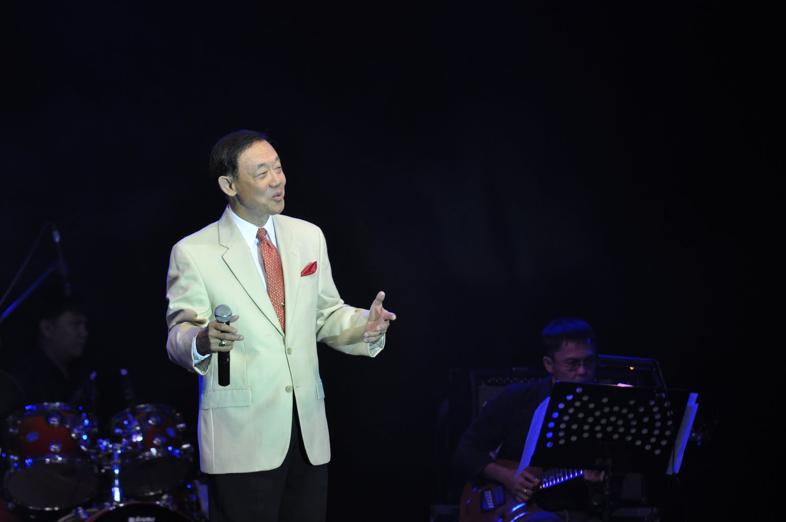 2Rivers: The Magic of Jose Mari Chan