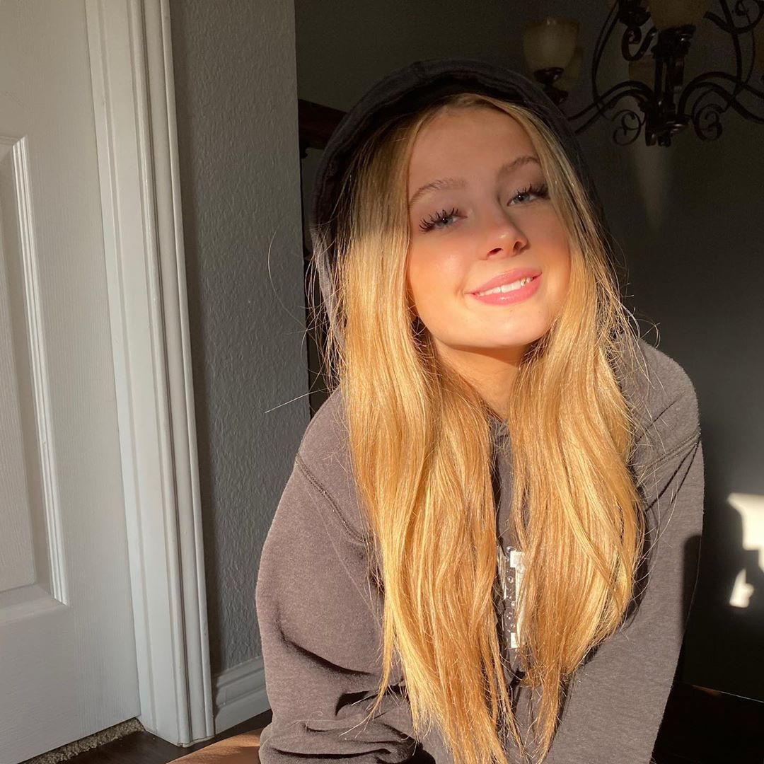 Starlet Arcade: Lexi Drew