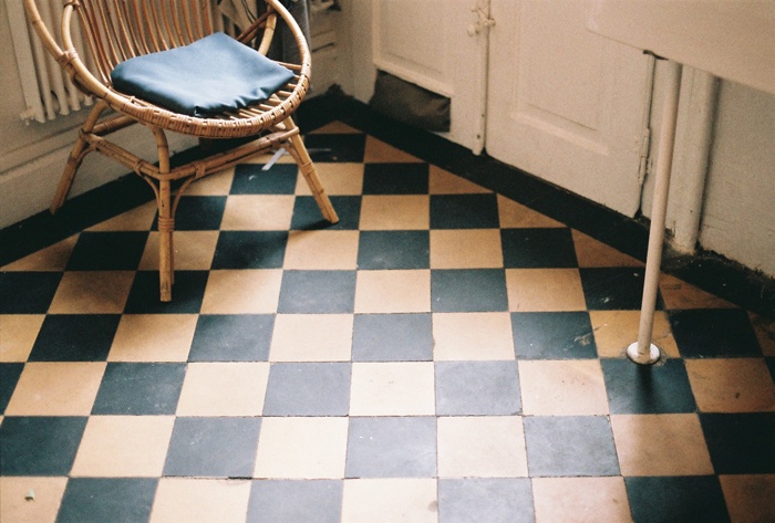 Checkered floor | The Sad-Eyed Girl: Checkered floor