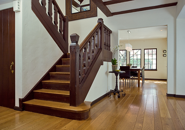 REQUIREMENTS OF GOOD STAIRS - Engineering TiCh