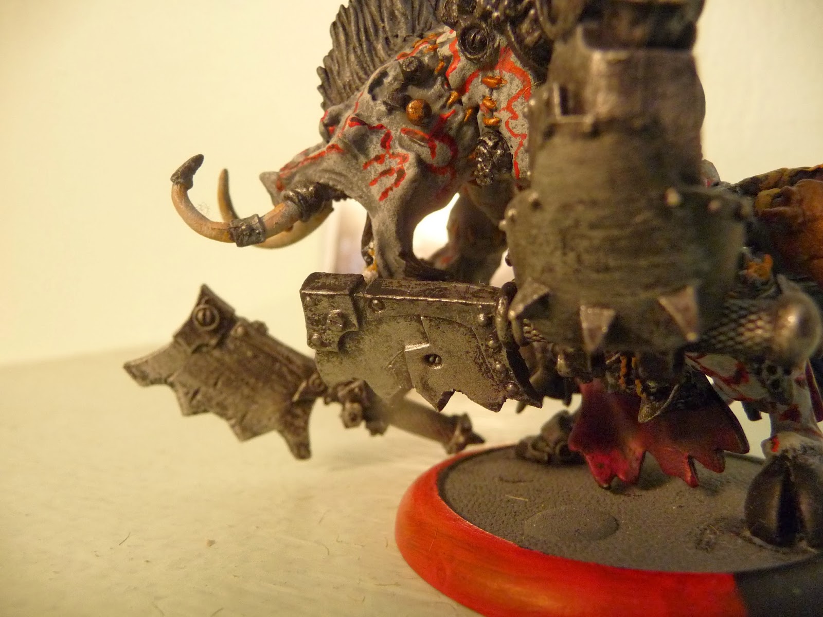 Painted Lead (Soldiers in Miniature): Hordes Minions War Hog Conversion