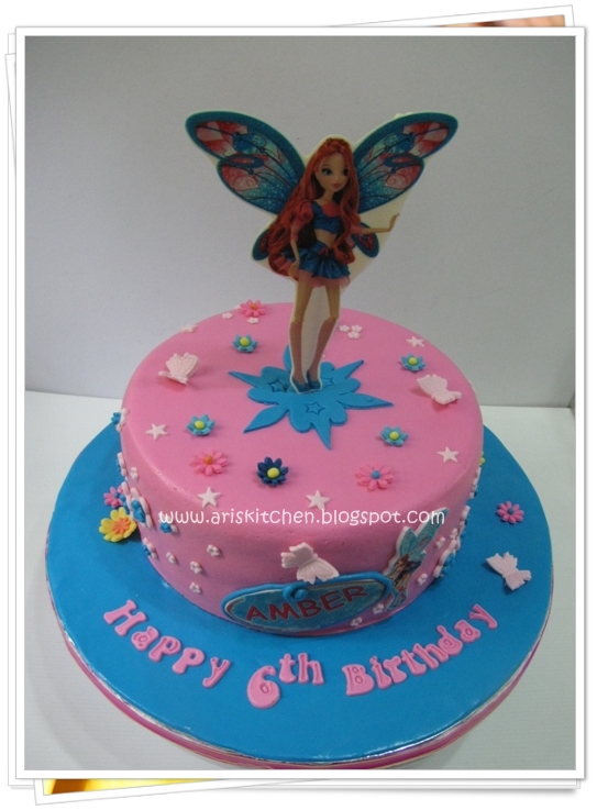 d'Angel Cakes: Winx Club Cake and Cupcakes