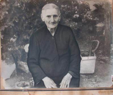 ΣΥΛΛΟΓΗ ΕΙΚΑΣΤΙΚΩΝ ΕΡΓΩΝ / VILLA ΡΟΔΟΠΗ: ΟΙΚΟΓΕΝΕΙΑΚΕΣ ΦΩΤΟΓΡΑΦΙΕΣ ...