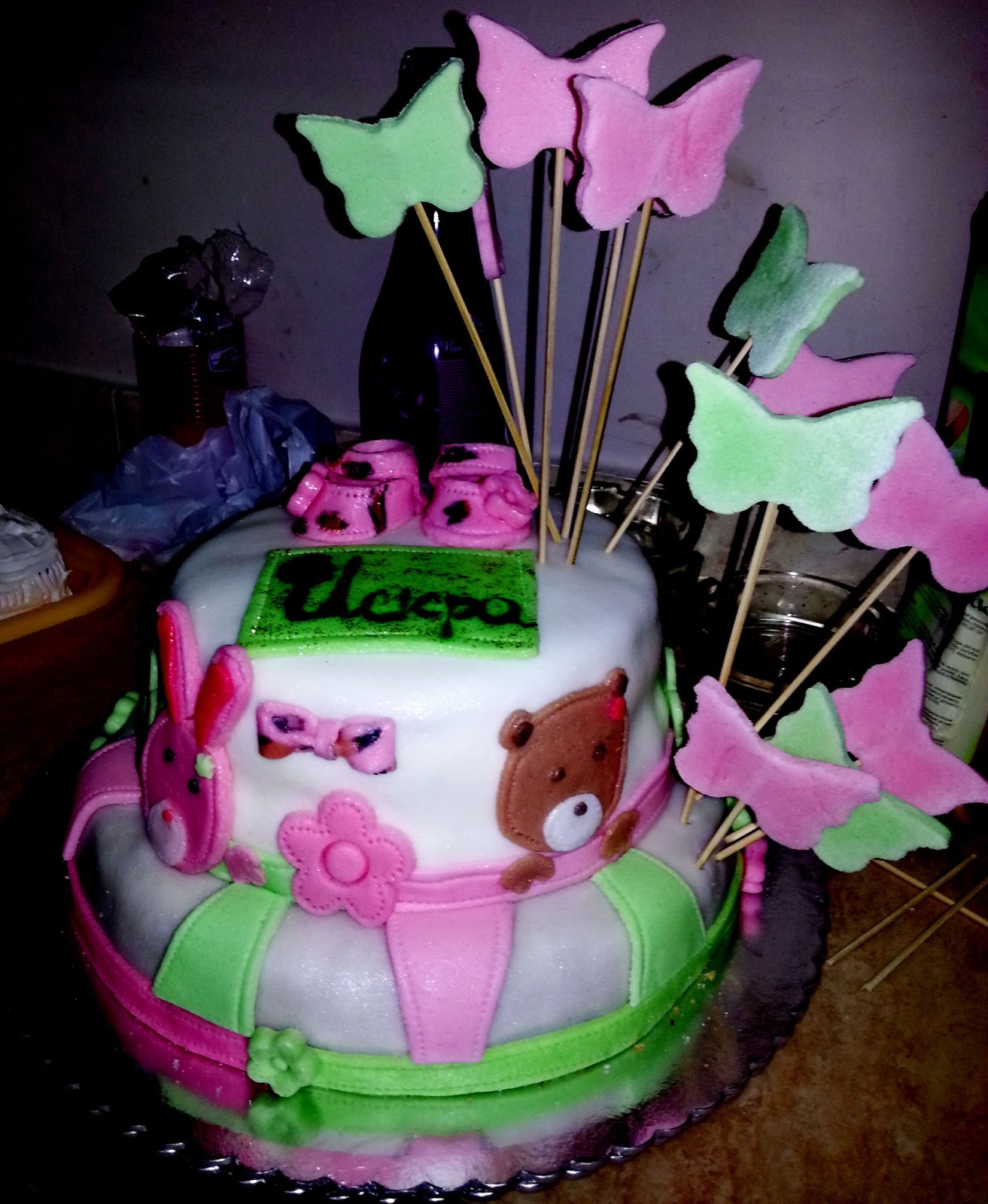 Torte , fondan i ostale zanimacije: Moja prva torta od fondana