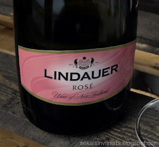 Sekaisin viinistä: Varaslähtö vappuun: Lindauer Rosé Brut