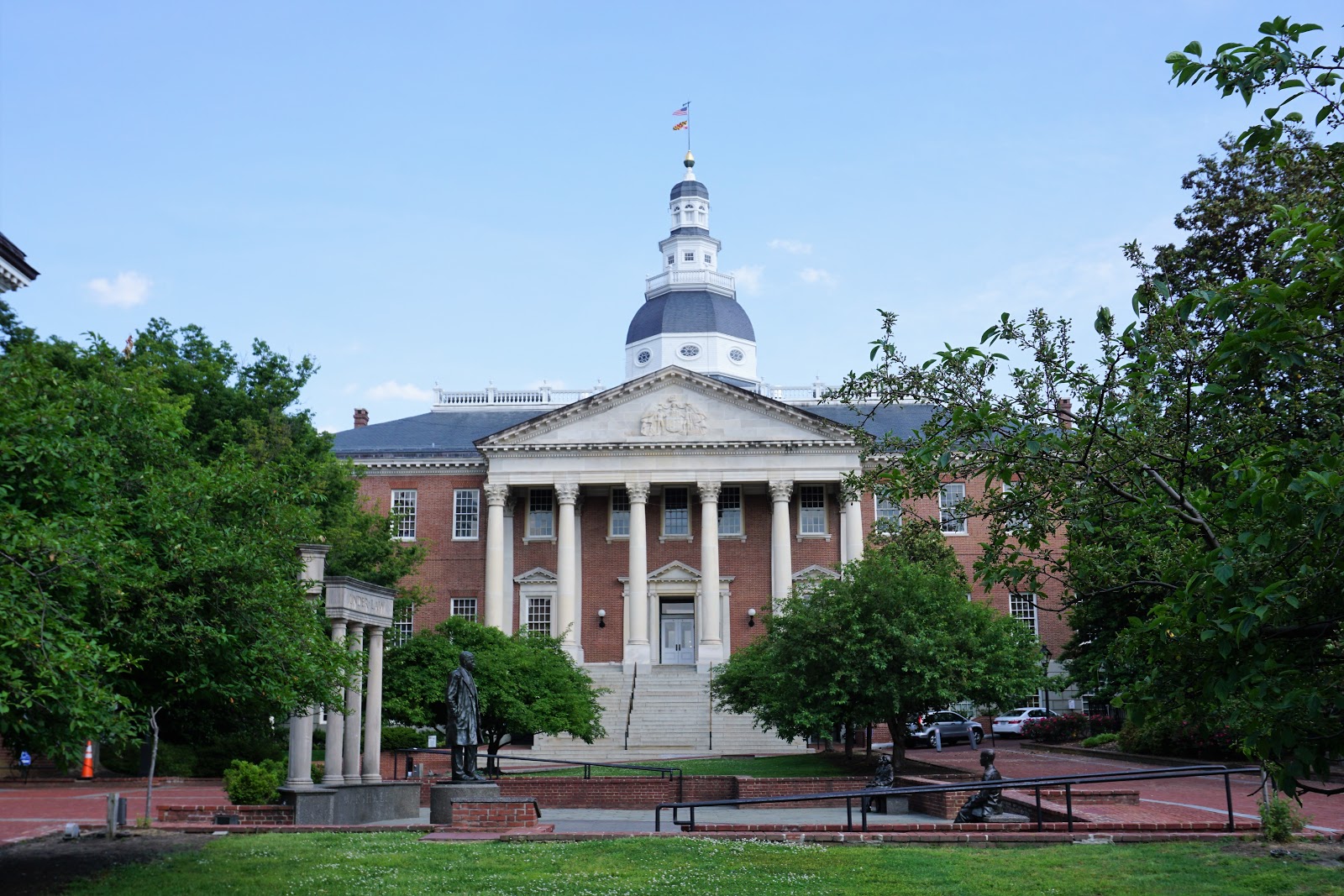 Souvenir Chronicles: ANNAPOLIS, MARYLAND: THE STATE HOUSE