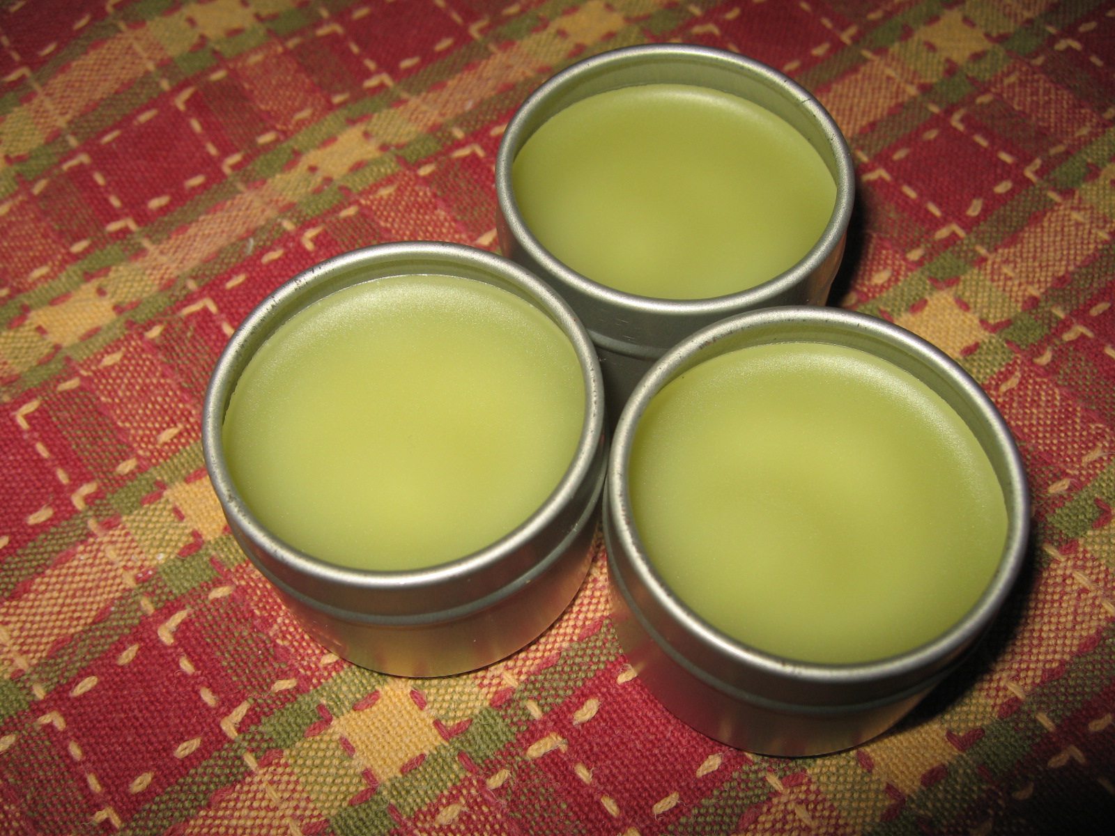 Clear Head Vapor Ointment | ~ The Woodwife's Journal