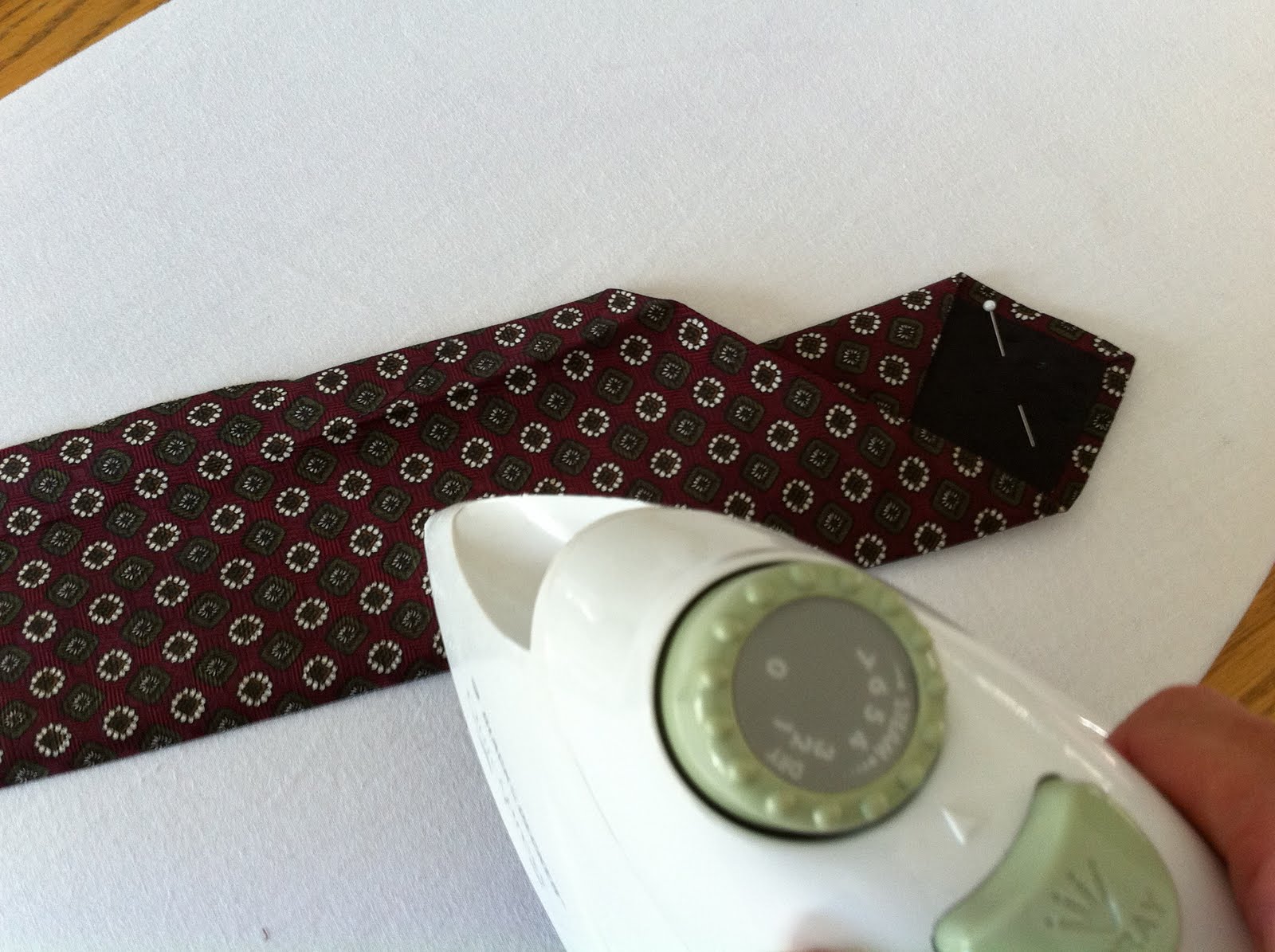 The Blue Basket: Tutorial: making a little boy tie from a grown-up tie