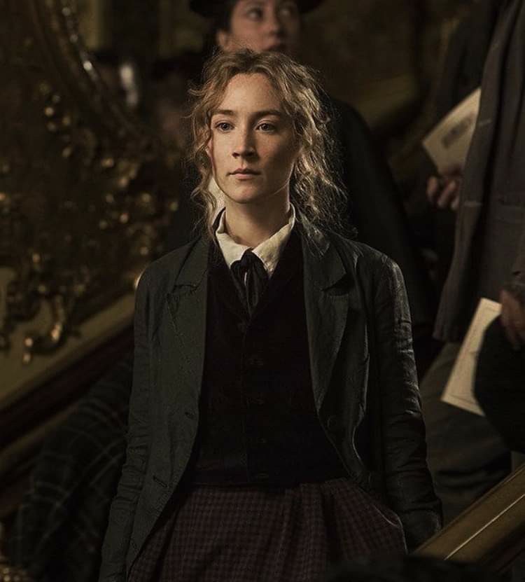 Your Complete Guide to the "Dark Academia" Aesthetic