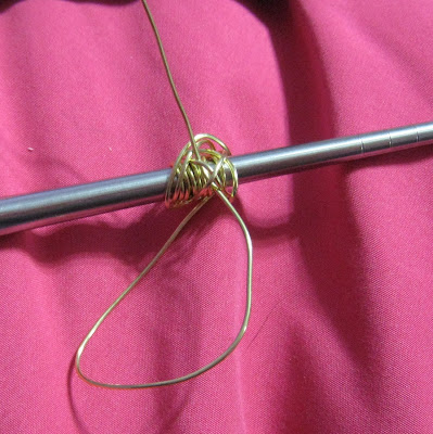 For the love of : Easy Peasy Wire Bead Tutorial