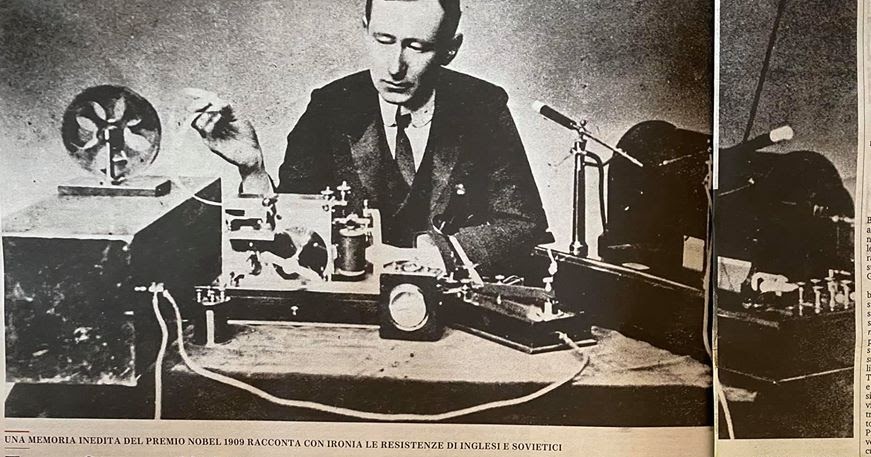 RADIOASCOLTO LISTEN TO THE WORLD: COLLECTED IN A BOOK THE UNPUBLISHED ...