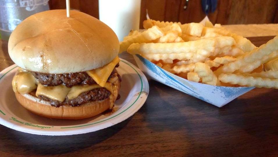 Burger Blog: Lions Tap - Eden Prairie, MN - Double Cheeseburger