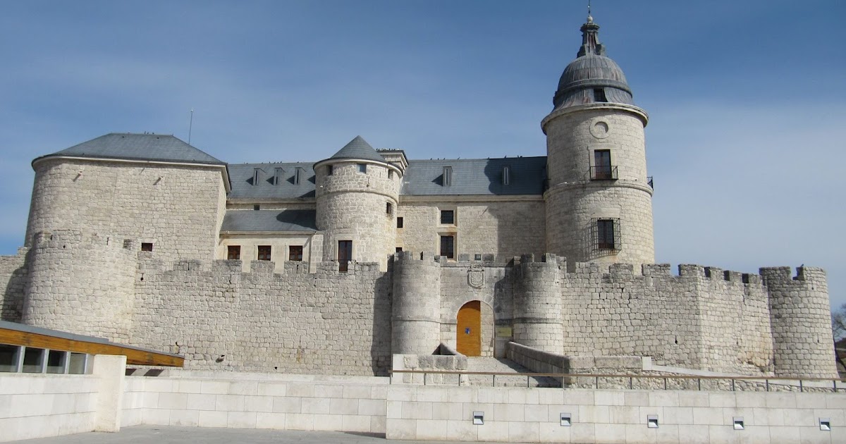 Los Viajes de Bevi, la Bellota Viajera: Castillo de Simancas, Valladolid