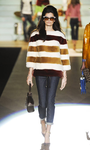 ByElisabethNL: RUNWAY: Fur Looks from Fall 2012