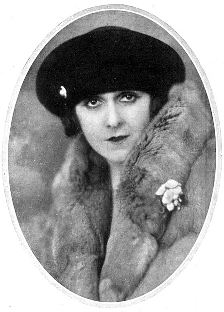 Two Women Pioneers of Aviation