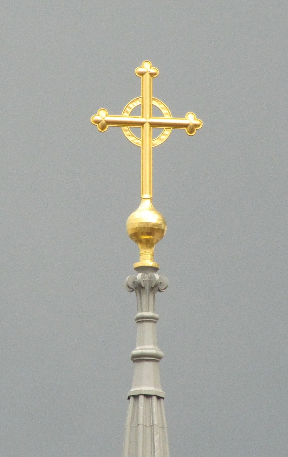 Houston in Pics: Houston Roof Gold: Spire, Cross, and Cupola