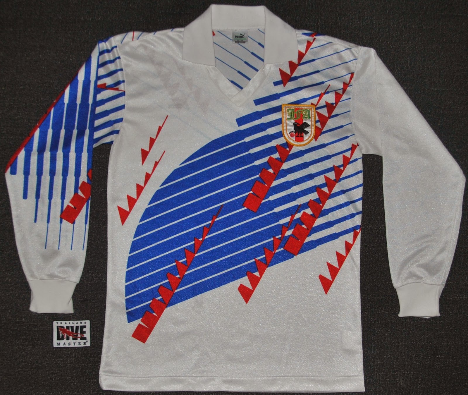 Kopa Bundle: Vtg JAPAN JFA 1992/1993 away Puma jersey