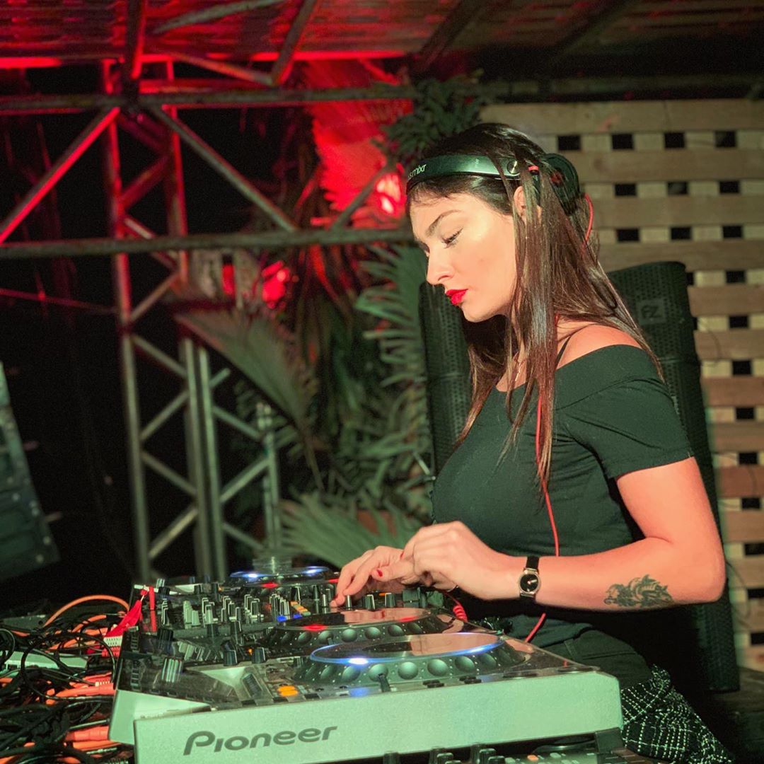 djzeroberto.blogspot.com: Fernanda Pistelli / Destaque