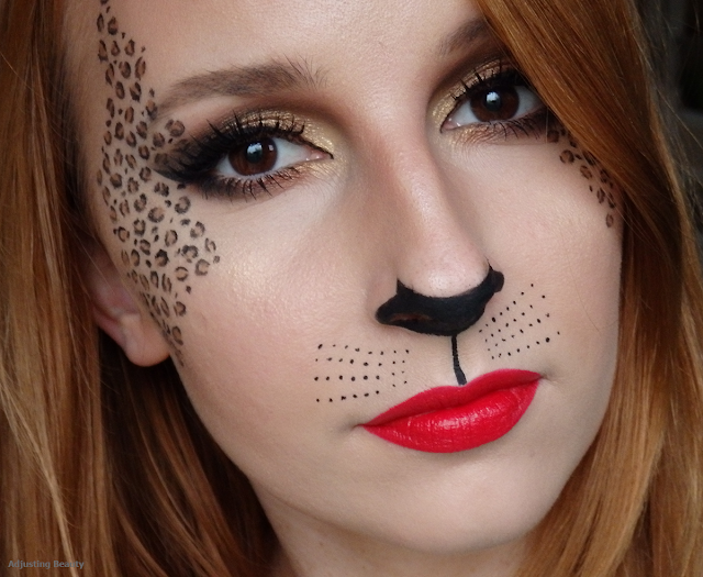 Pretty Leopard Makeup - Adjusting Beauty