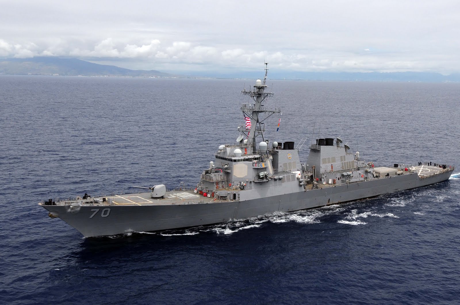 Naval Photos: USS Hopper (DDG 70)