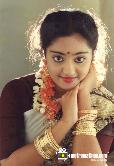 NAKARAJAN: CHARMILA ,MALAYALAM ACTRESS BORN 1976 OCTOBER 2
