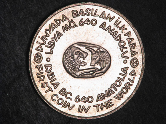 TURKEY 500 Lira, Lydia First Coin in the World, 1983.|World Banknotes ...