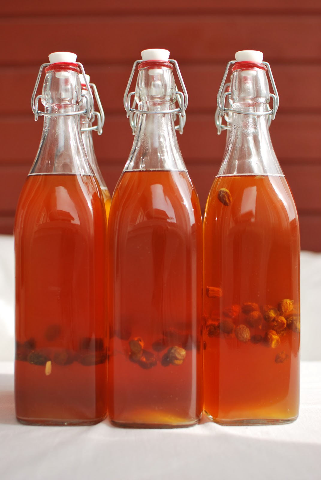 Muonamiehen mökki: Rusinat pullossa