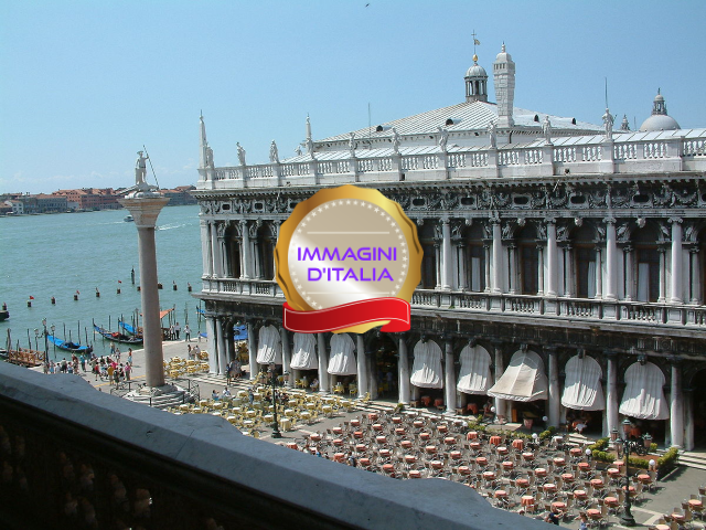 La Biblioteca nazionale Marciana (Biblioteca di San Marco) è la prima ...