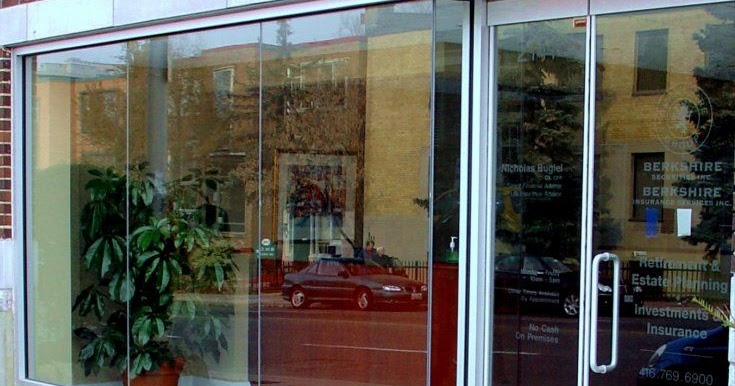 Attract your customers and clients with unique storefronts