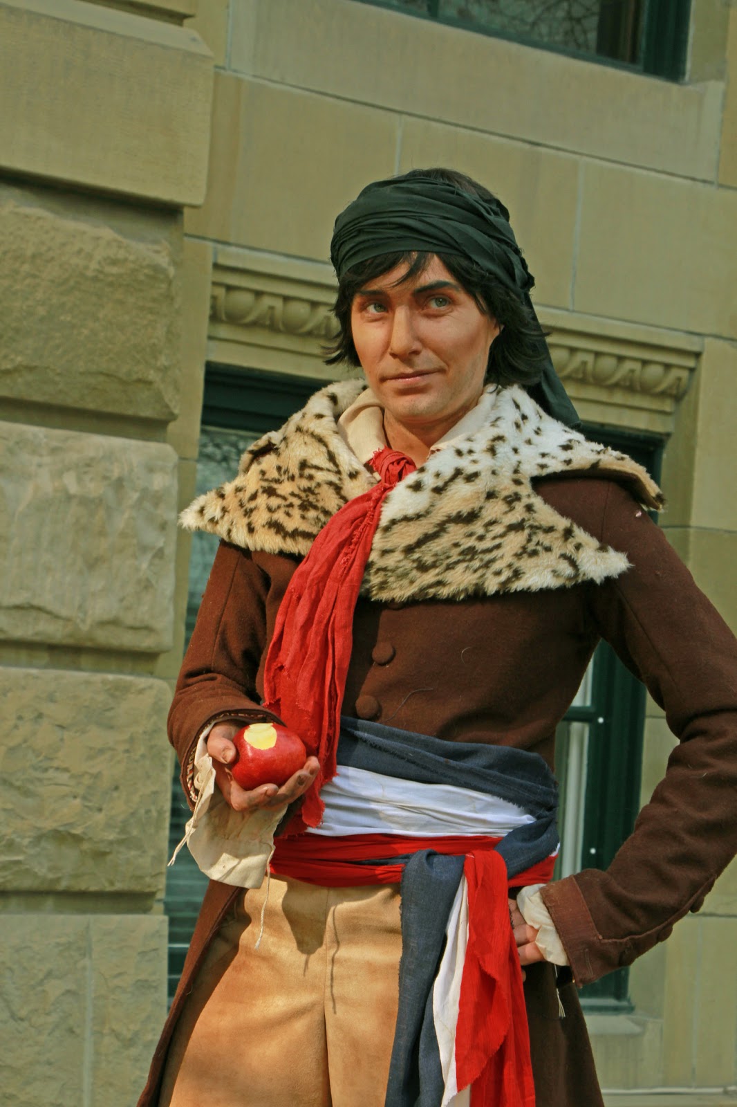 The Tea-Drunk Tailor: The Marat Project: Workin' It