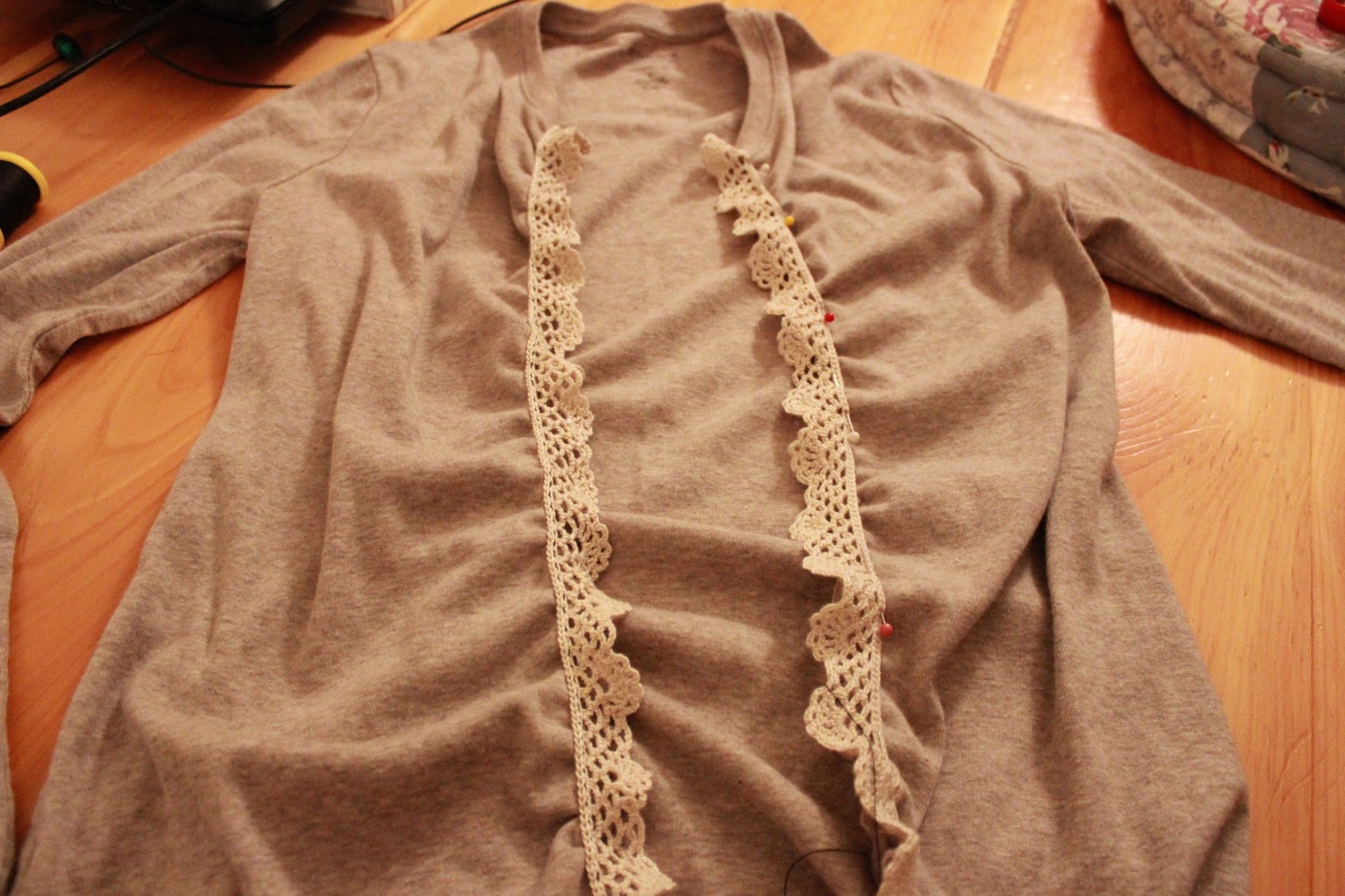 DIY Lace Cardigan Tutorial | Melmaria Designs: DIY Lace Cardigan Tutorial