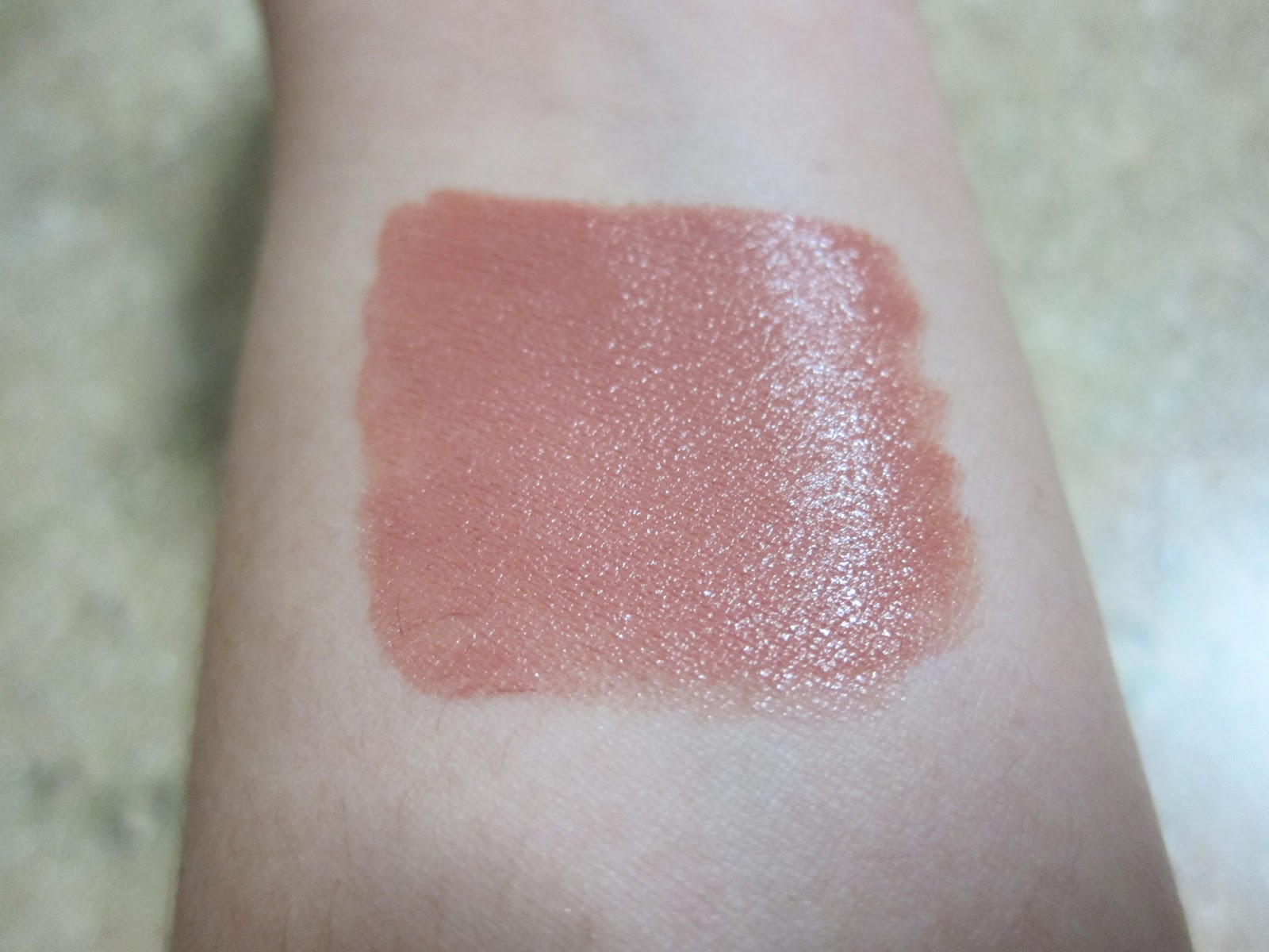 A Girl's Guide to Makeup: Tom Ford Sable Smoke Swatches