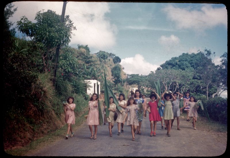 Everyday Life of Puerto Rico in the Mid-1940s Through Amazing Color ...