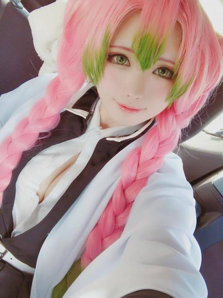 Best Cosplay Mitsuri Kanroji Kimetsu No Yaiba Paling Cantik Dan Seksi
