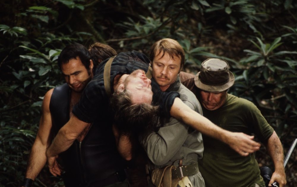 HORROR STORY( A GROUP OF CHILDREN DISCOVER A DEAD BODY)