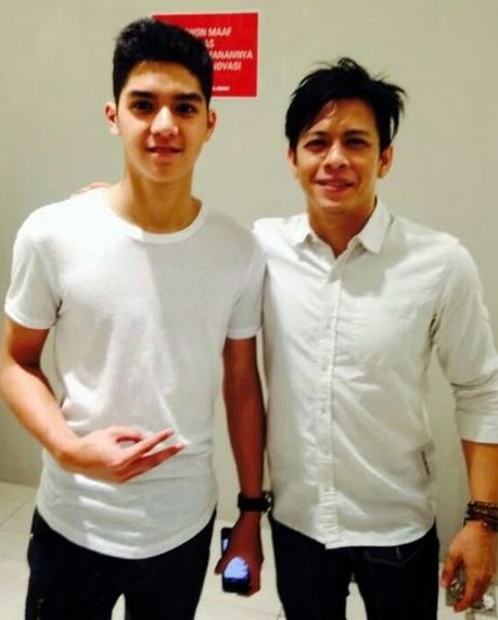 Fina Fanadicky: Kumpulan Foto Cowok Manis dan Ganteng