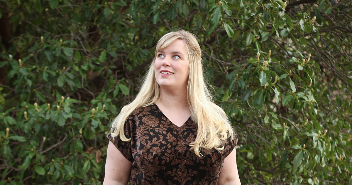 Idle Fancy: Miss Mavis Goes to the Opera: Vintage Simplicity 5238