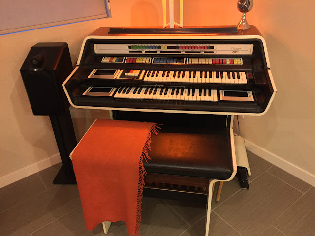 MATRIXSYNTH: 1976 THOMAS 2001 ORGAN ELECTRONIC RETRO SPACE AGE KEYBOARD ...