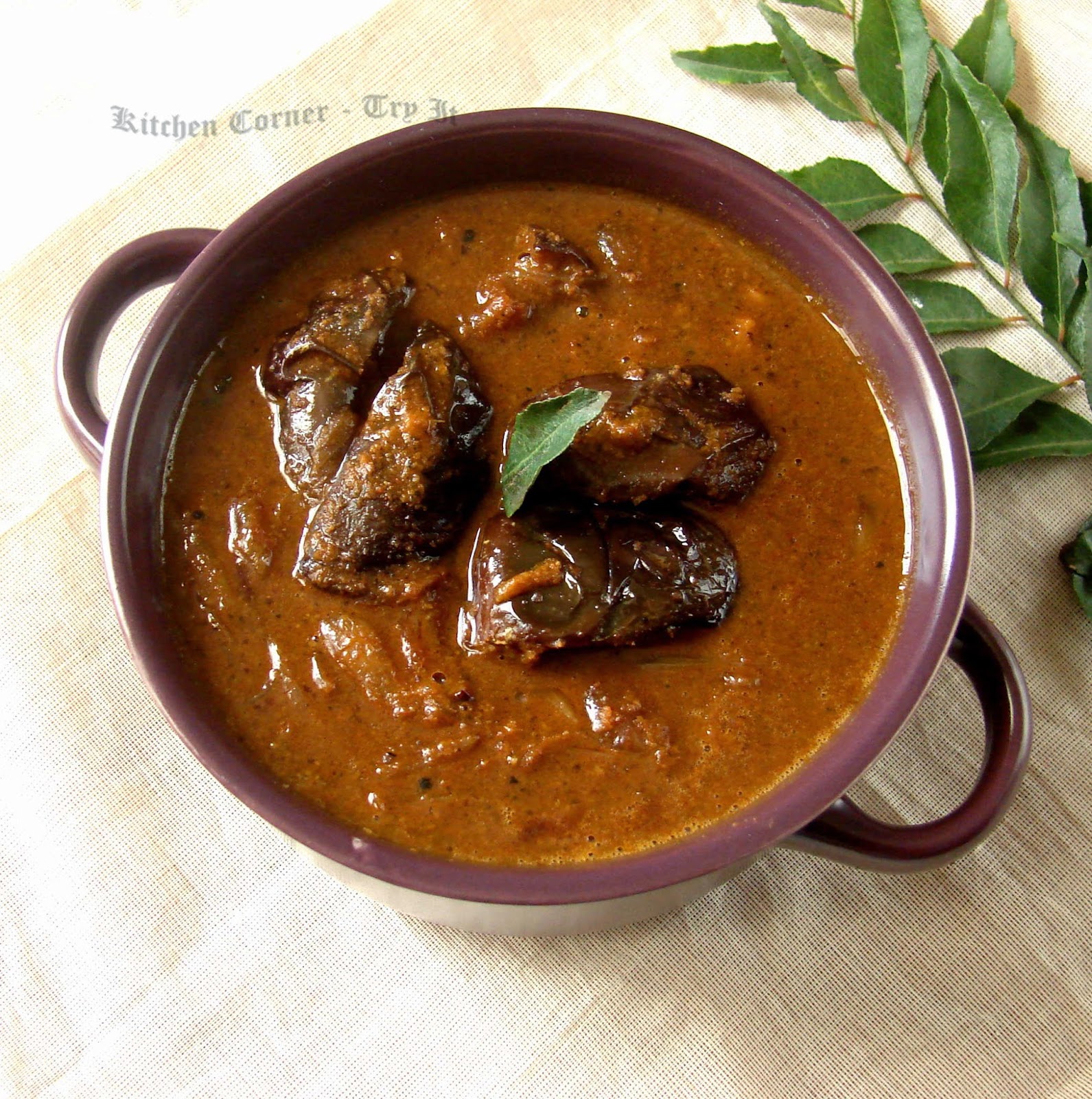 Vazhuthanenga/ Eggplant Theeyal