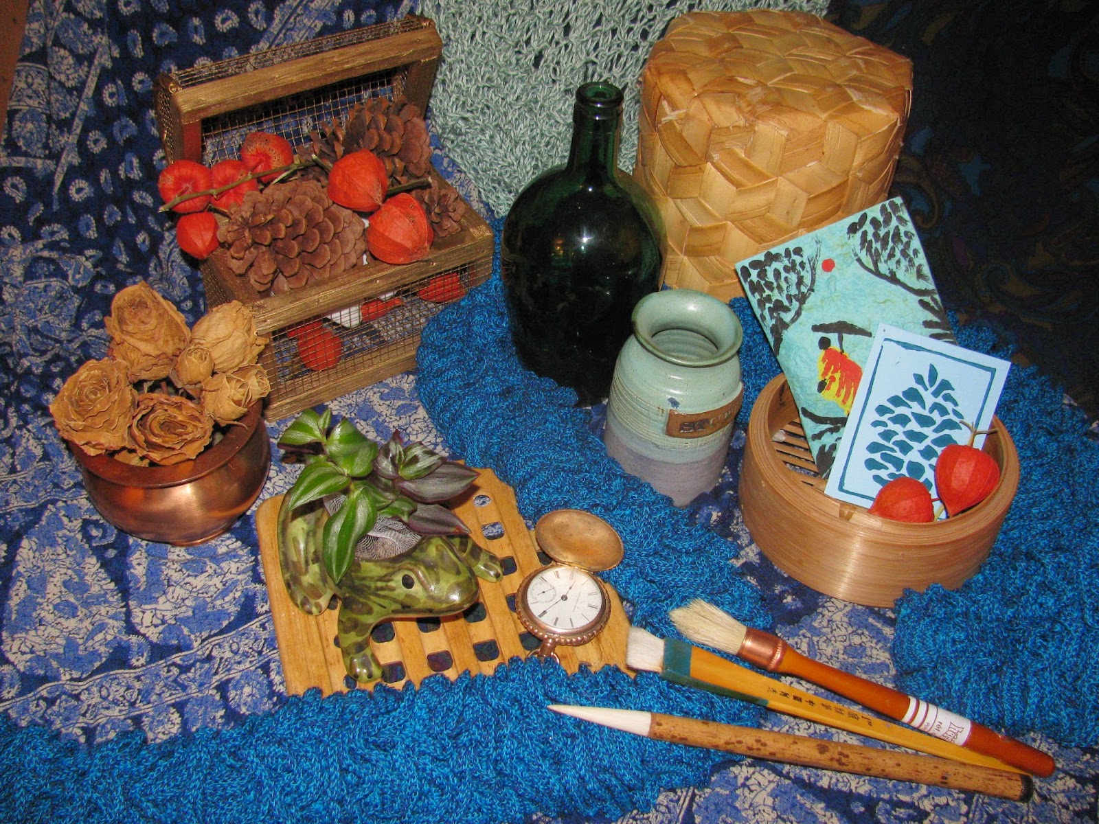 To Capture the Eye: Myriad, plethora, multiple objects, whole lotta stuff