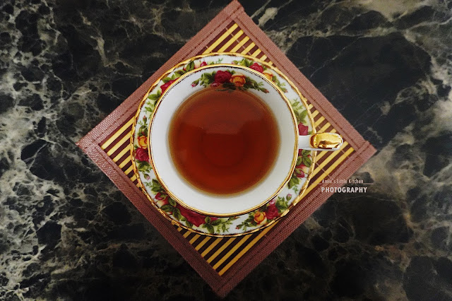 Secawan Teh Hijau & Kek Lapis Legit - Amie's Little Kitchen