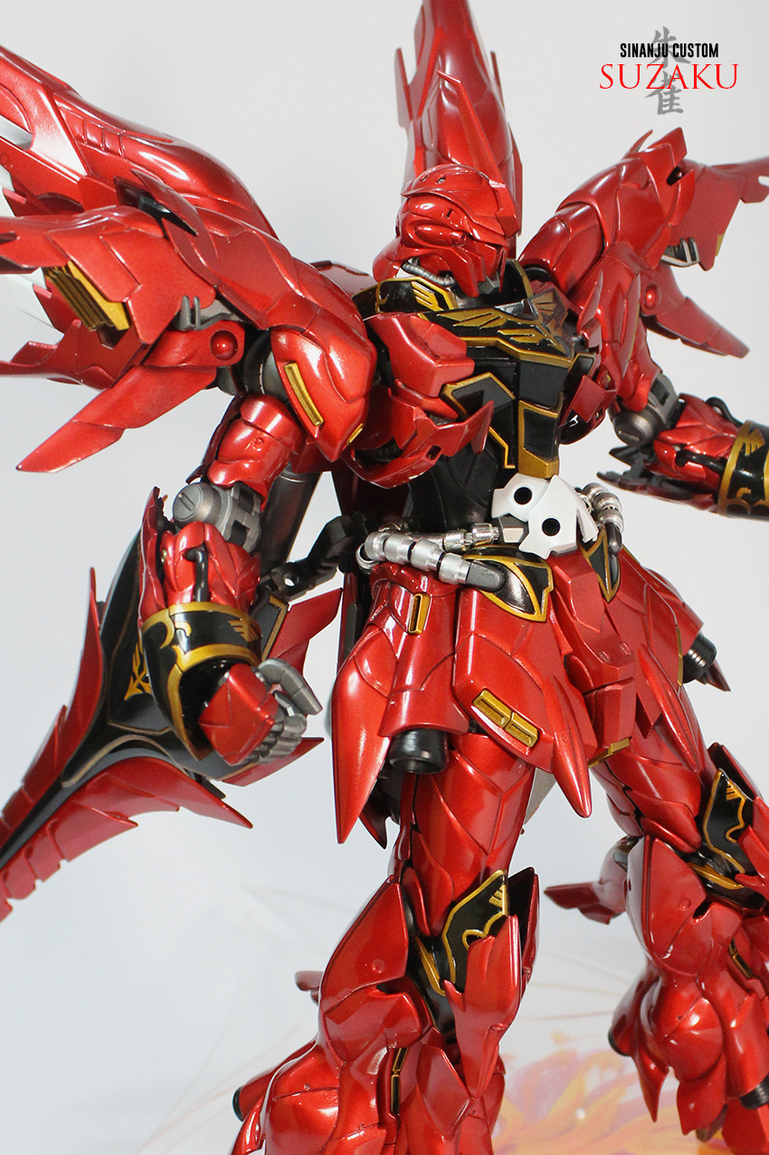 Gundam Family: MG 1/100 Sinanju Custom Suzaku Custom Build